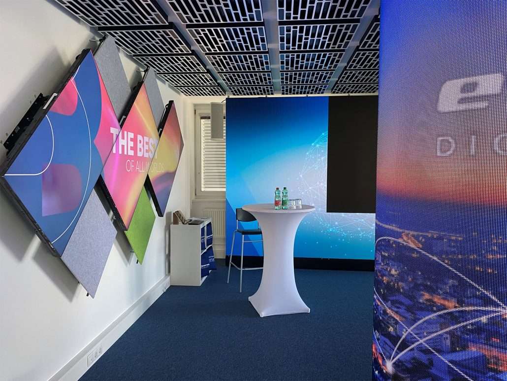 Digital Signage Projects - easescreen